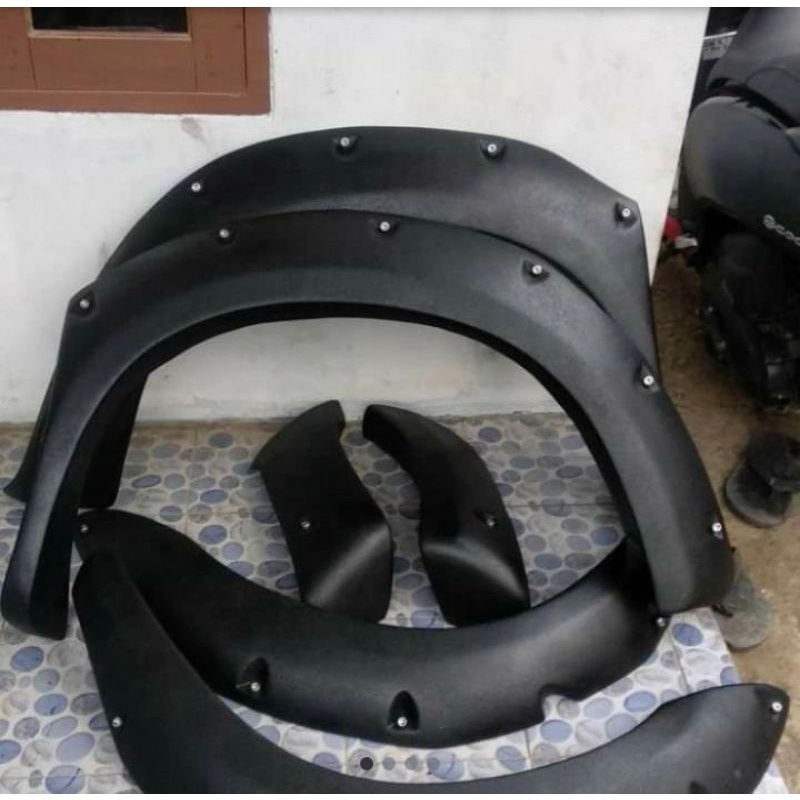 Jual over fender strada L200 double cabin model baut L harga satuan ...