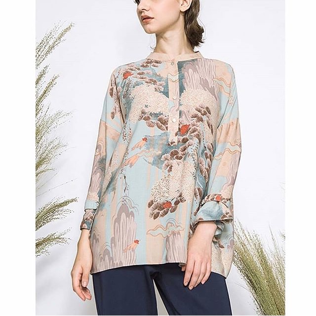 Jual New Naima Top Ria miranda | Shopee Indonesia