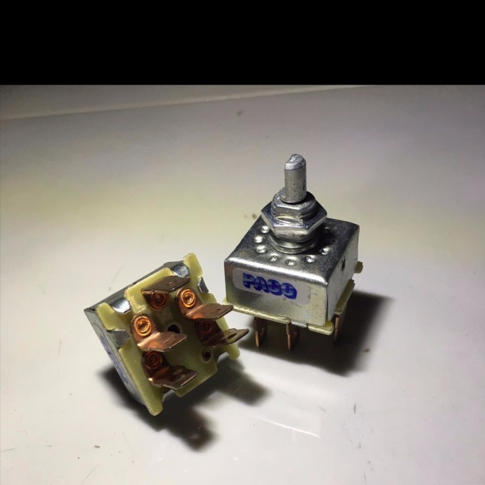Jual Saklar putar ac mobil universal kaki 5 switch control | Shopee ...