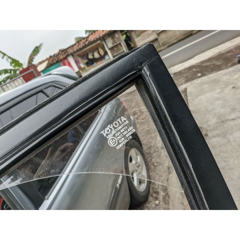 Jual run chanel / jalur kaca naik turun starlet kotak/kapsul | Shopee ...