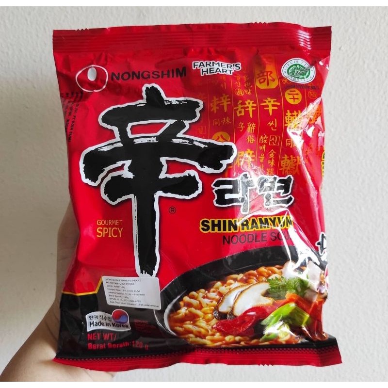 Jual HALAL _ NONGSHIM- SHIN RAMYUN-120g ( MIE INSTAN KOREA ) | Shopee ...