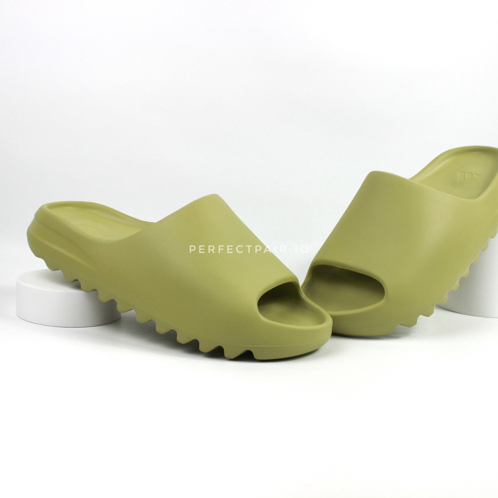 Jual Adidas Yeezy Slide Resin BNIB 100% Authentic Original | Shopee ...