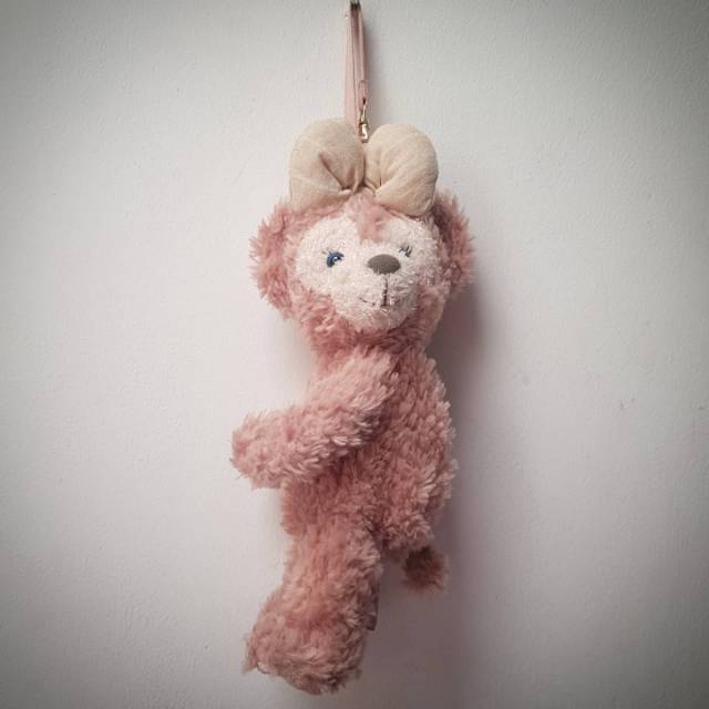 Jual SHELLIE MAY PLUSH POUCH | Shopee Indonesia