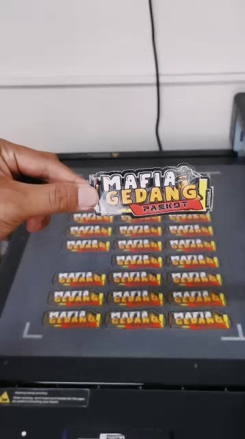 Jual Stiker Potong Putus / Stiker Die Cut Custom Desain Custom Ukuran ...