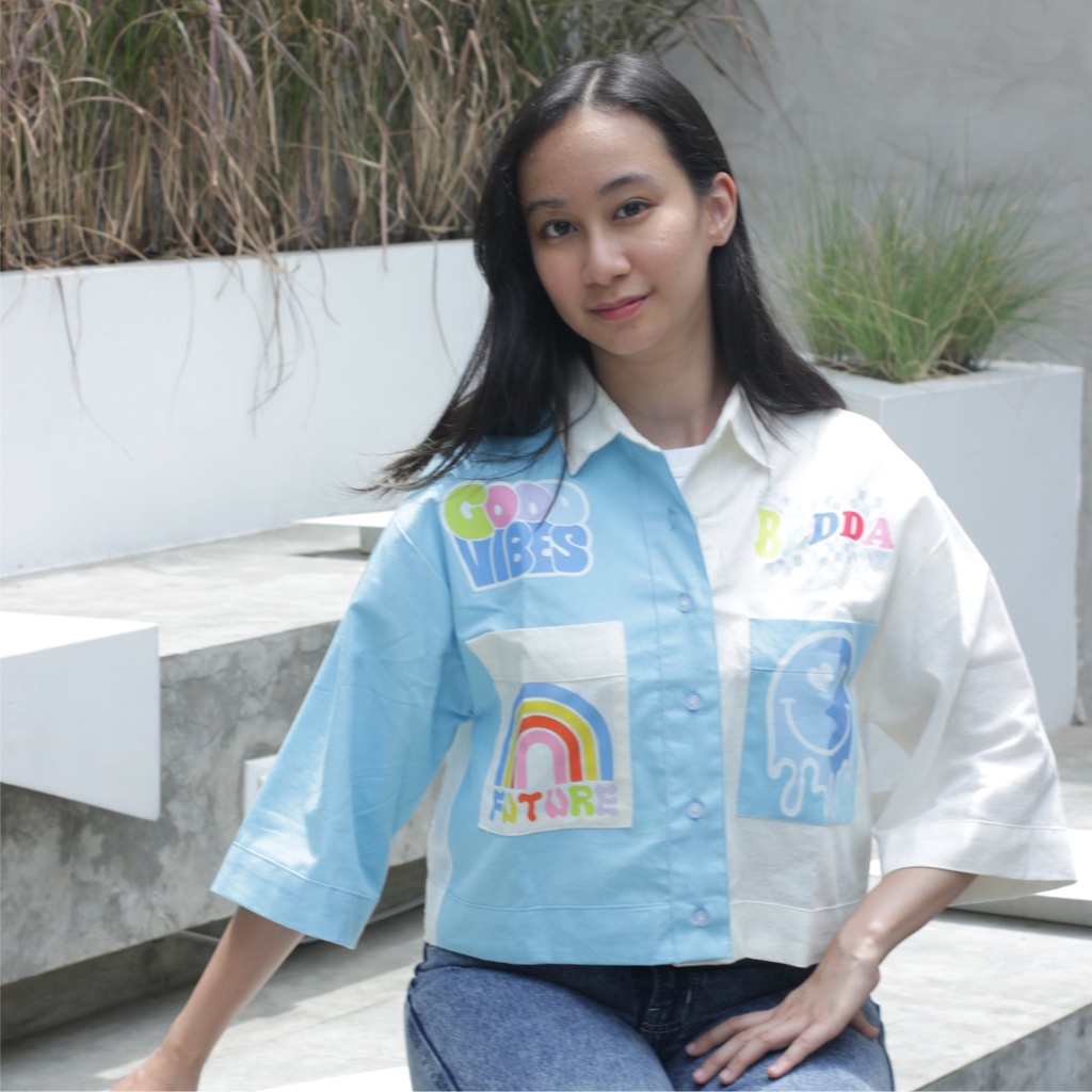 Jual Bedda Keerana Shirt Blue Ice | Kemeja Oversize Linen Crop Tebal ...