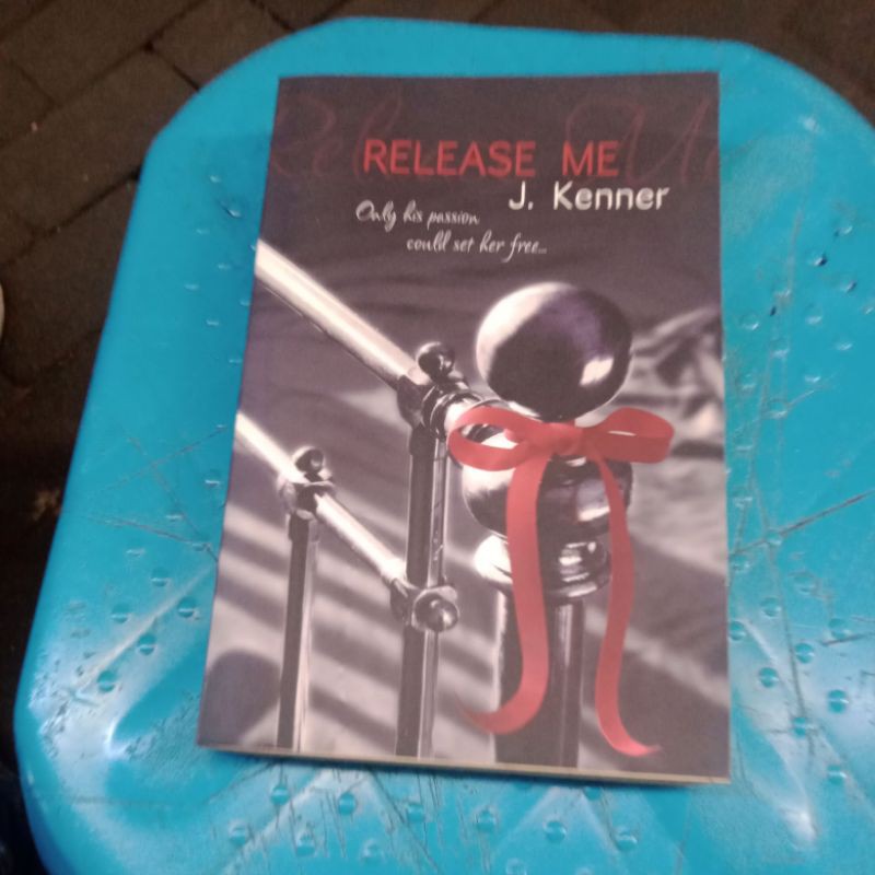 Jual RELEASE ME ONLY bos possion could set her free | Shopee Indonesia