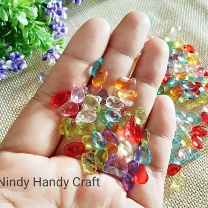 Jual Aneka Manik Tetes 7.10.12mm - Manik Biji Semangka Sedang - Crystal ...
