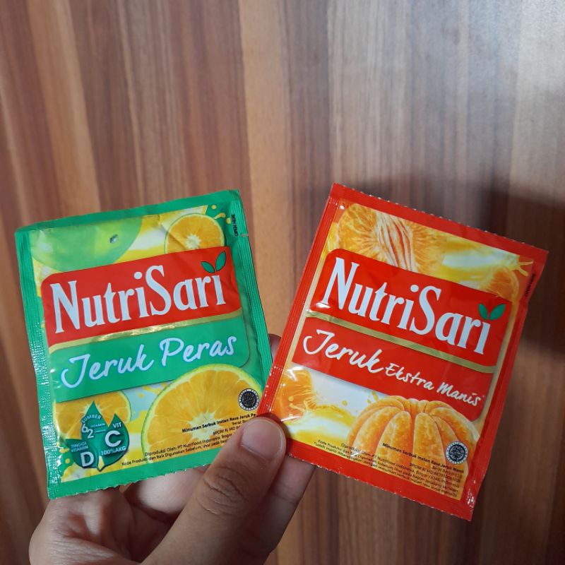 Jual NutriSari Rasa Jeruk Peras Ekstra Manis Minuman Serbuk Bubuk ...