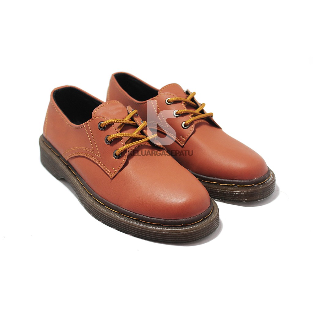 Jual Sepatu pendek dokmart sepatu docmart kulit sepatu ori sepatu boots ...