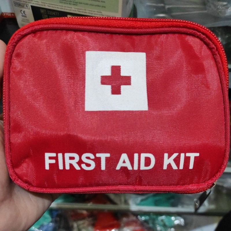 Jual Kotak P3K Lengkap First Aid Kit Bag Pouch Travel Tas Obat Mobil ...
