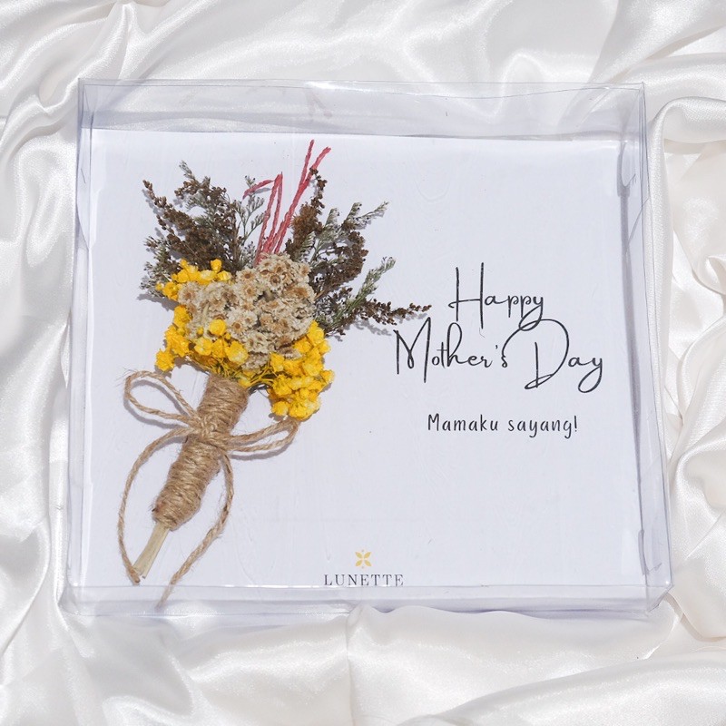 Jual Dried Flower in Mika Box Bunga Kering dalam Mika Custom Hadiah ...