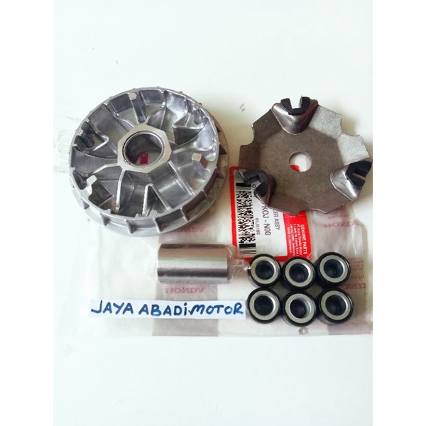 Jual Rumah Roller Assy Honda Genio-Scoopy new-Beat new-Deluxe-Beat Street(KOJ) | Shopee Indonesia