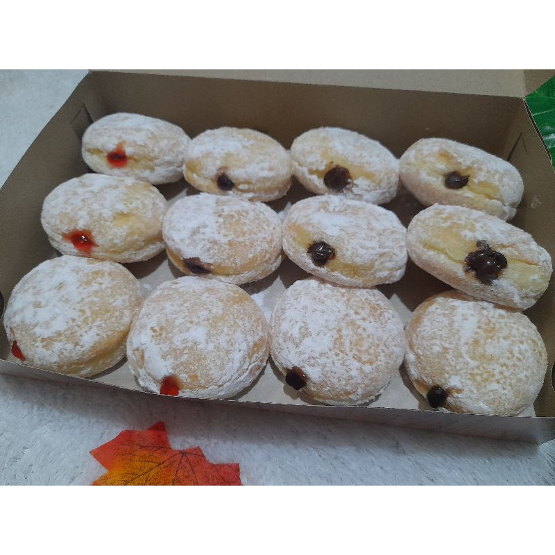 Jual Donat mini isi selai /Donat bomboloni/Bombolini isi 12pcs | Shopee ...
