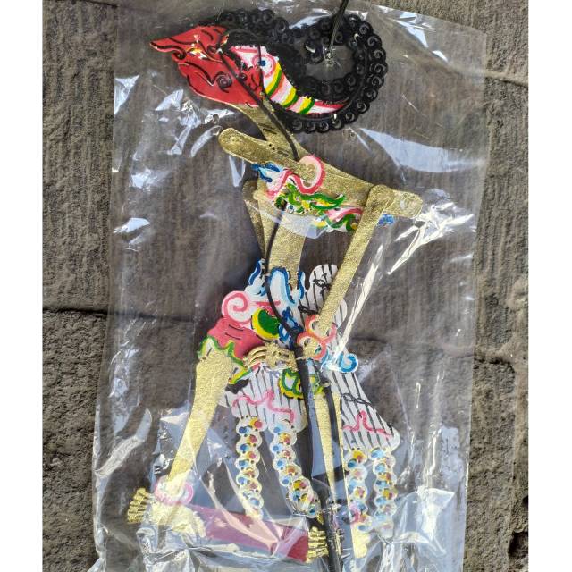 Jual Kerajinan Wayang Kulit Wisanggeni Muka Merah | Shopee Indonesia
