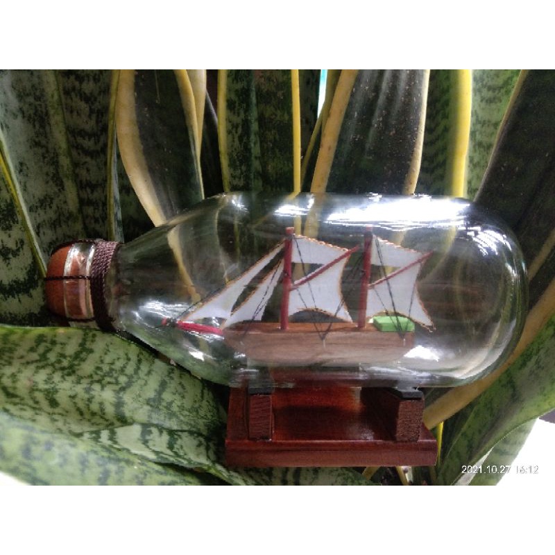 Jual Souvenir / Miniatur/ Hadiah kapal dalam botol | Shopee Indonesia