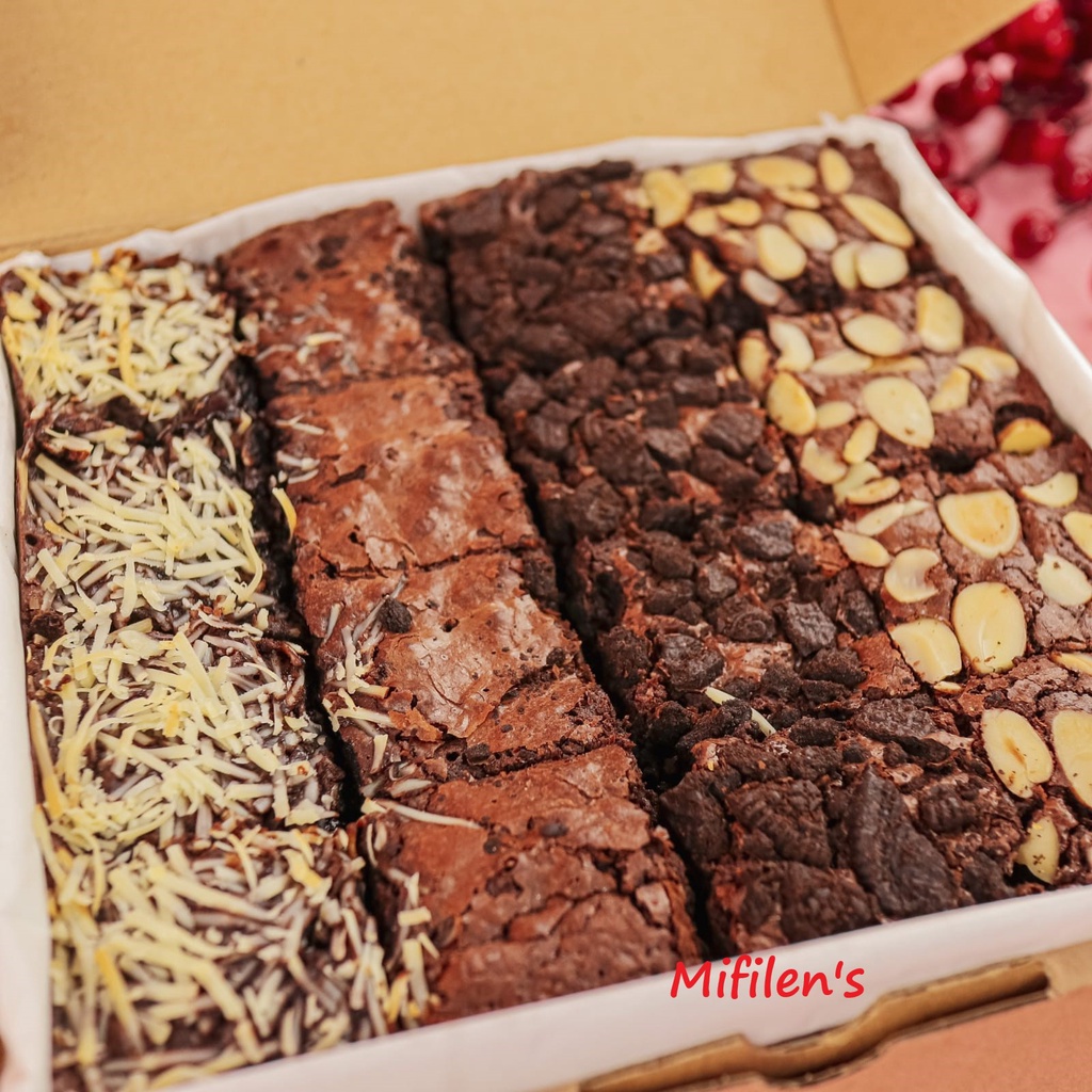 Jual Brownies Bites 20 x 20 cm Fudgy Brownie Mini Brownies Brownies ...