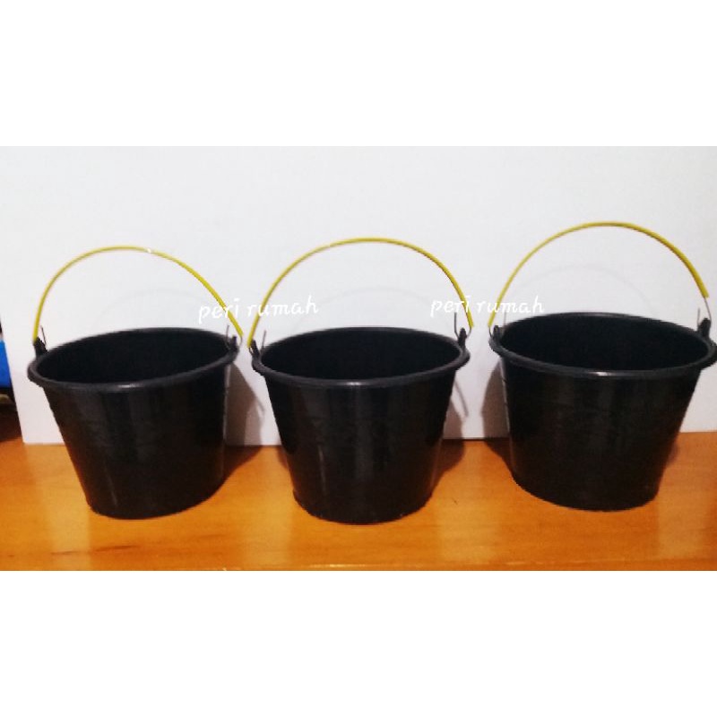 Jual Ember Plastik Hitam 1 Galon | Shopee Indonesia