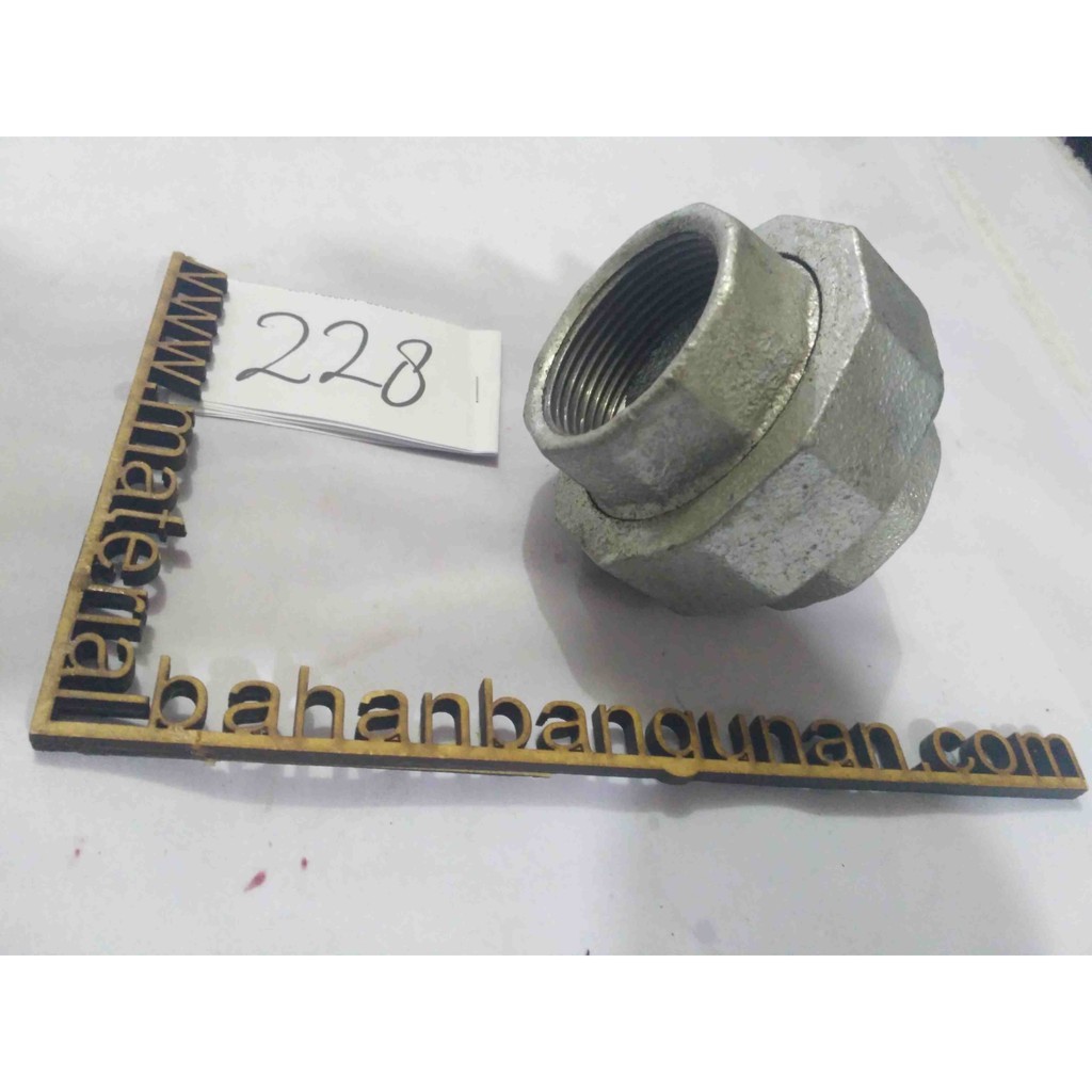 Jual water mur besi 1 1/4 inch watermur union socket galvanis watermoor ...
