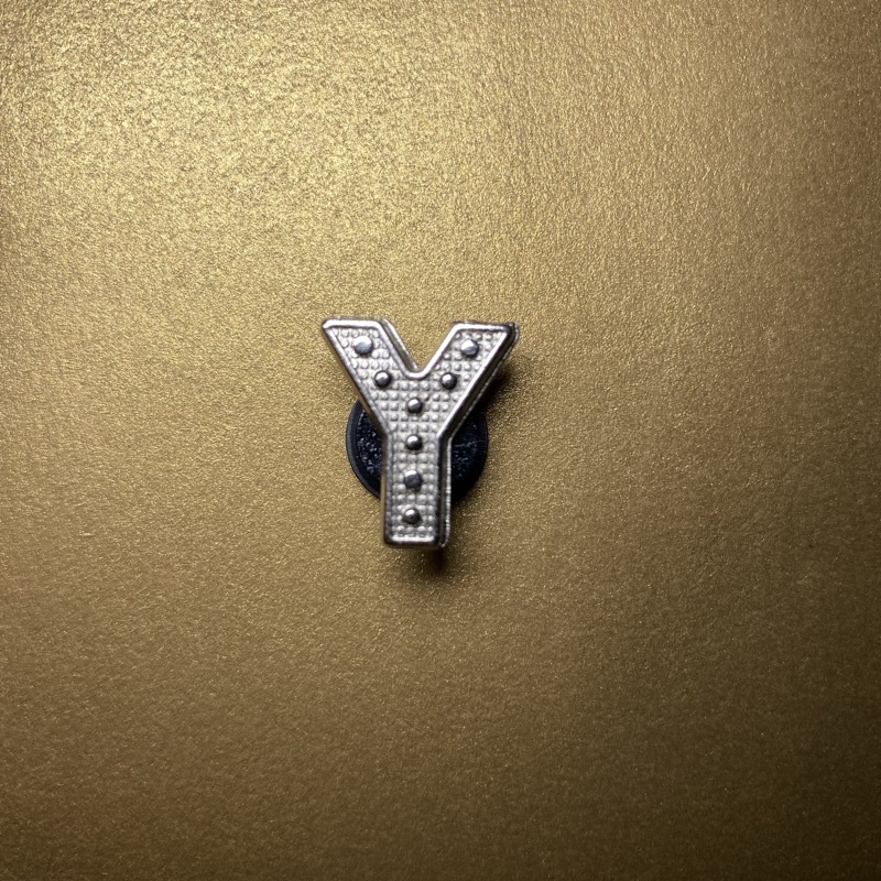 Jual Jibbitz Crocs Charm / Hiasan Tempelan Crocs (Alphabet) | Shopee ...