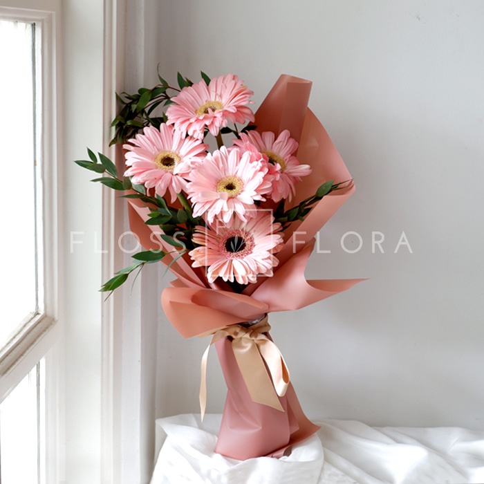Jual Buket Bunga / Buket Bunga Asli / Buket Bunga Gerbera / Mikrokosmos ...