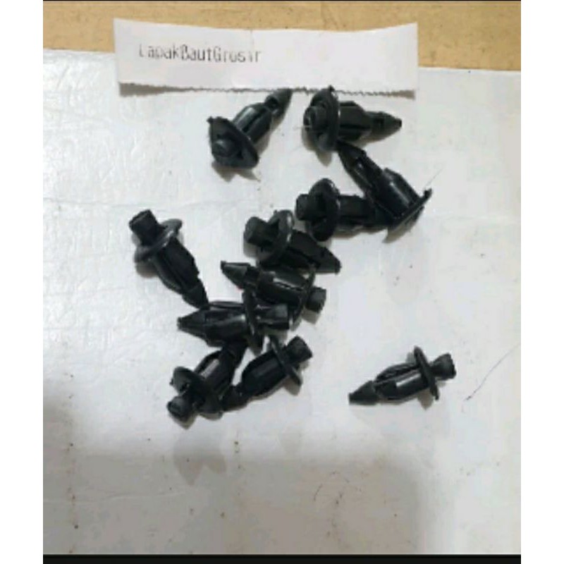 Jual baut kancing klip nmax cbr ninja original rivet body plastik hitam ...