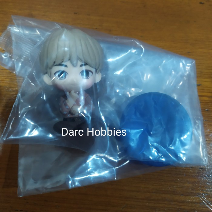Jual Must Have!! Tiny Tan Bts Suwarasetai Gashapon Figure Vol.1 - Jin Terbaru | Shopee Indonesia