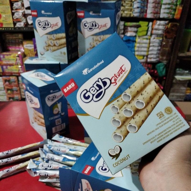 Jual garuda food gery salut wafer roll rasa coconut | Shopee Indonesia