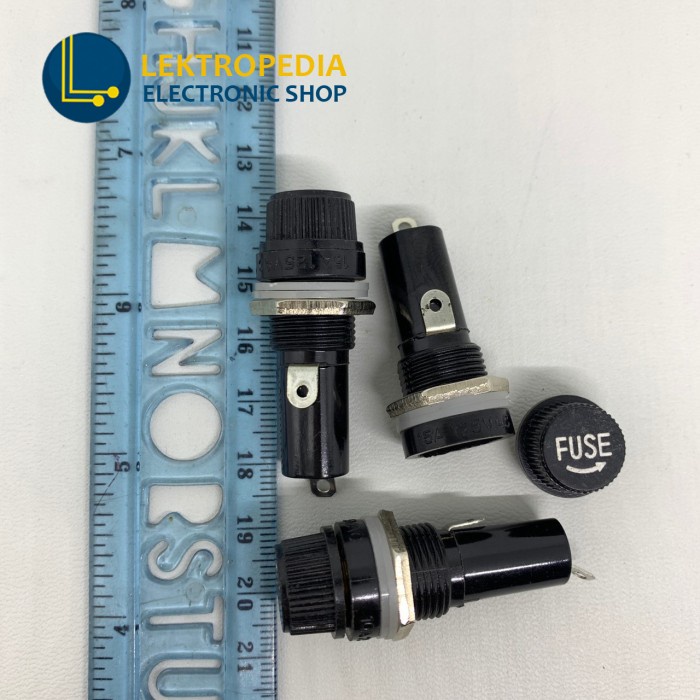 Jual Fuse Holder 6 x 30mm Besar Tempat Sekring Sekering Panel Mount ...