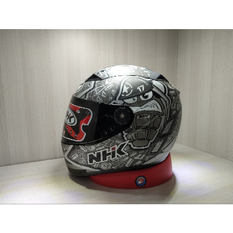 Jual NHK GP PRO KAREL ABRAHAM SERI 1 VISOR DARKSOME DAN IRIDIUN BLUE ...