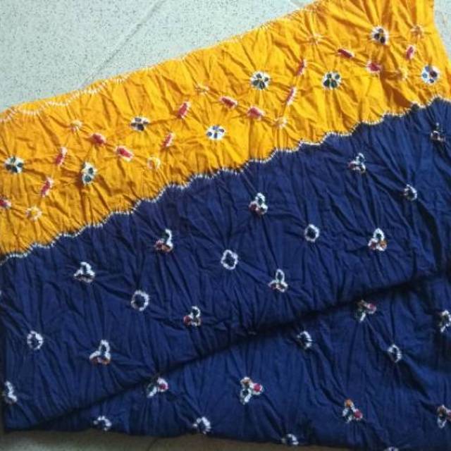Jual Kain Batik Jumputan Navy Kuning | Shopee Indonesia