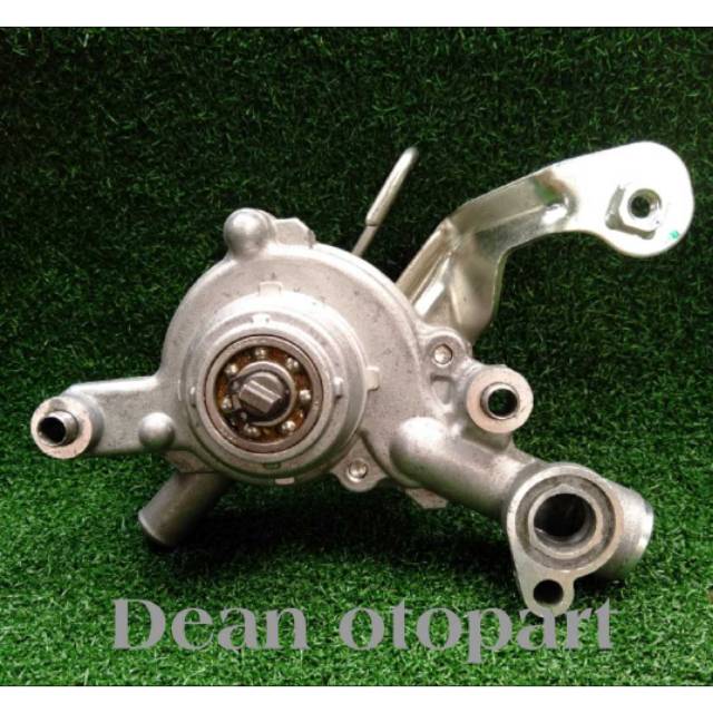 Jual Water pump waterpam waterpump Assy yamaha R15 v3 new Vixion R original | Shopee Indonesia