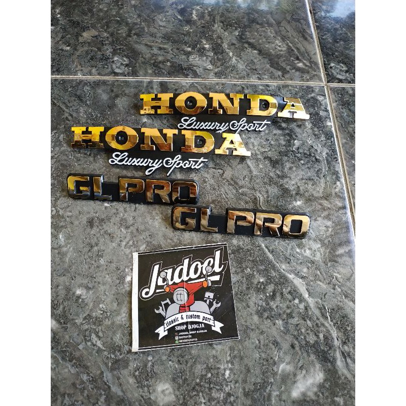 Jual Emblem Logo Sticker Tangki Tanki set Box Dop Tepong Aki Honda GL ...
