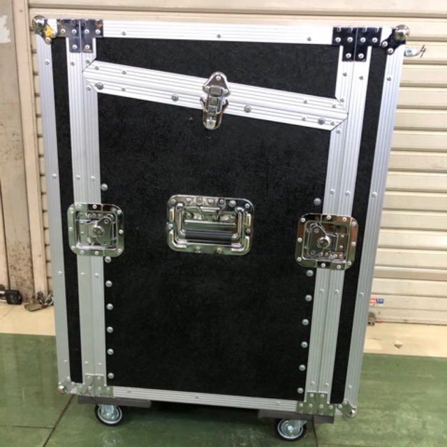 Jual hardcase rack sound BAHAN KAYU 10U MIXER / 10 U MIXER | Shopee ...