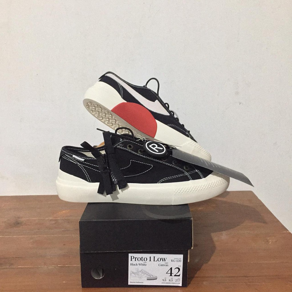 Jual Compass Proto Reissue Low (42) | Shopee Indonesia