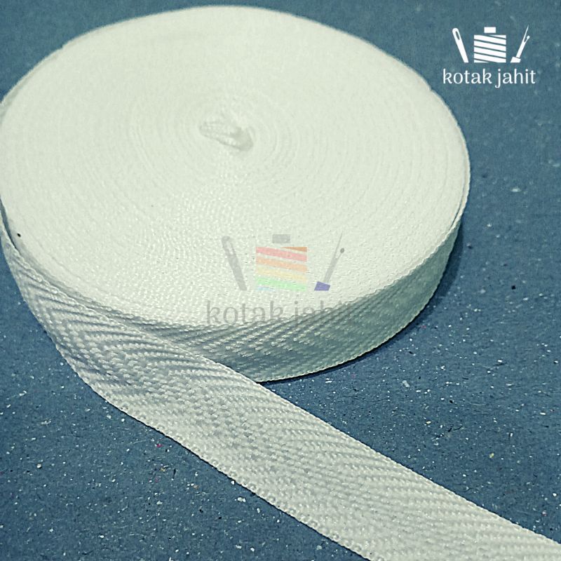 Jual tali sarung bantal guling / tali bendera / veterban per 1 roll isi ...