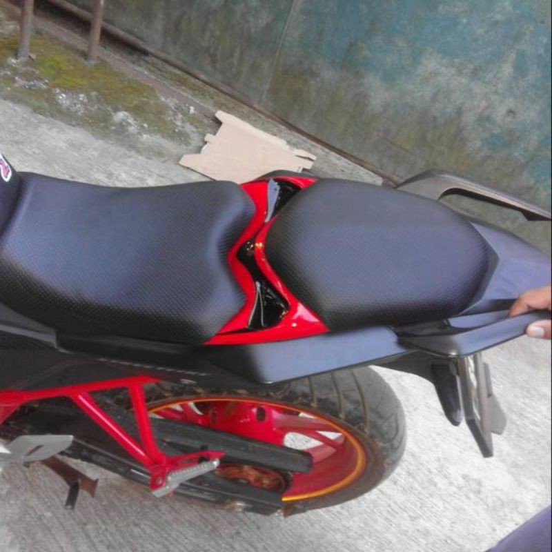 Jual JOK PISAH NEW CB150R JOK MEW CB150R STREETFIRE | Shopee Indonesia
