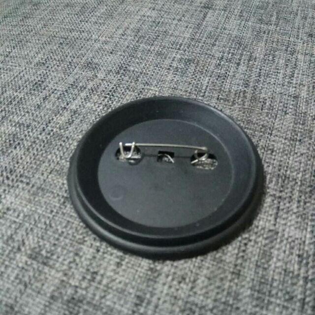 Jual Pin Peniti Custom UKURAN 25mm,32mm,44mm,58mm,75mm | Shopee Indonesia