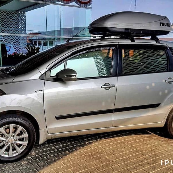 Jual Paket Roof Box Ocean 450 Liter & Cross bar Universal - Complete ...