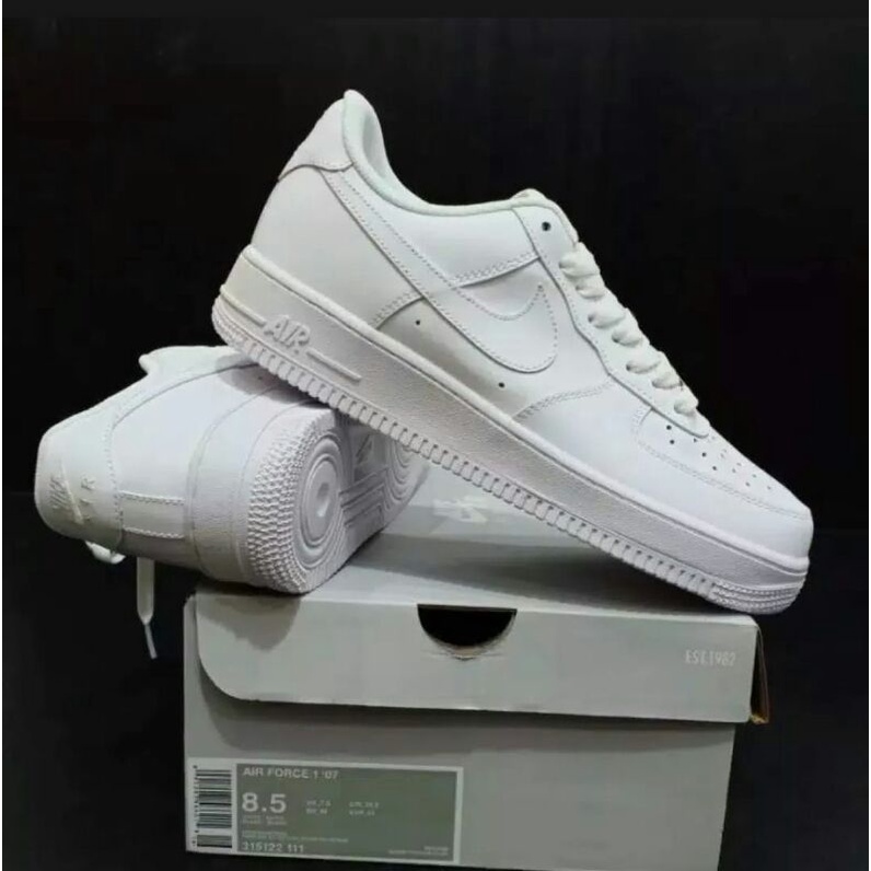Jual sepatu pria wanita sneakers putih polos | Shopee Indonesia