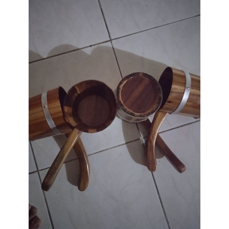 Jual Gayung Kayu Jati Belanda memberikan kesan etnik | Shopee Indonesia