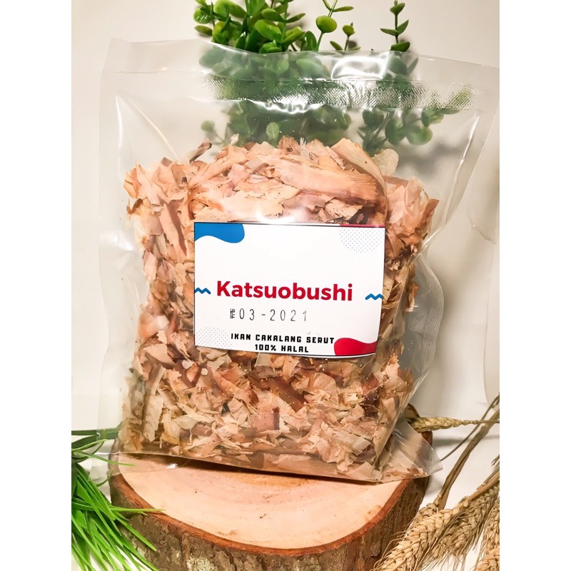 Jual KATSUOBUSHI 100 GRAM, bonito flakes, ikan cakalang serut. Untuk ...