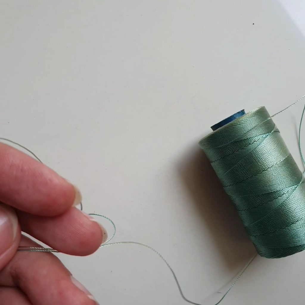 Jual CRAFT - [1 pcs] Benang Nylon / Benang Nilon Owl Crown / Benang ...