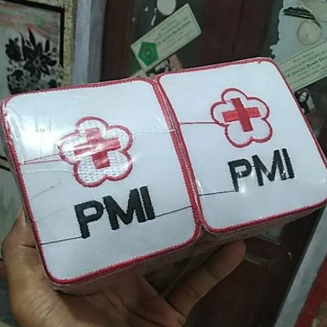 Jual logo PMI bordir 100 biji real pic | Shopee Indonesia