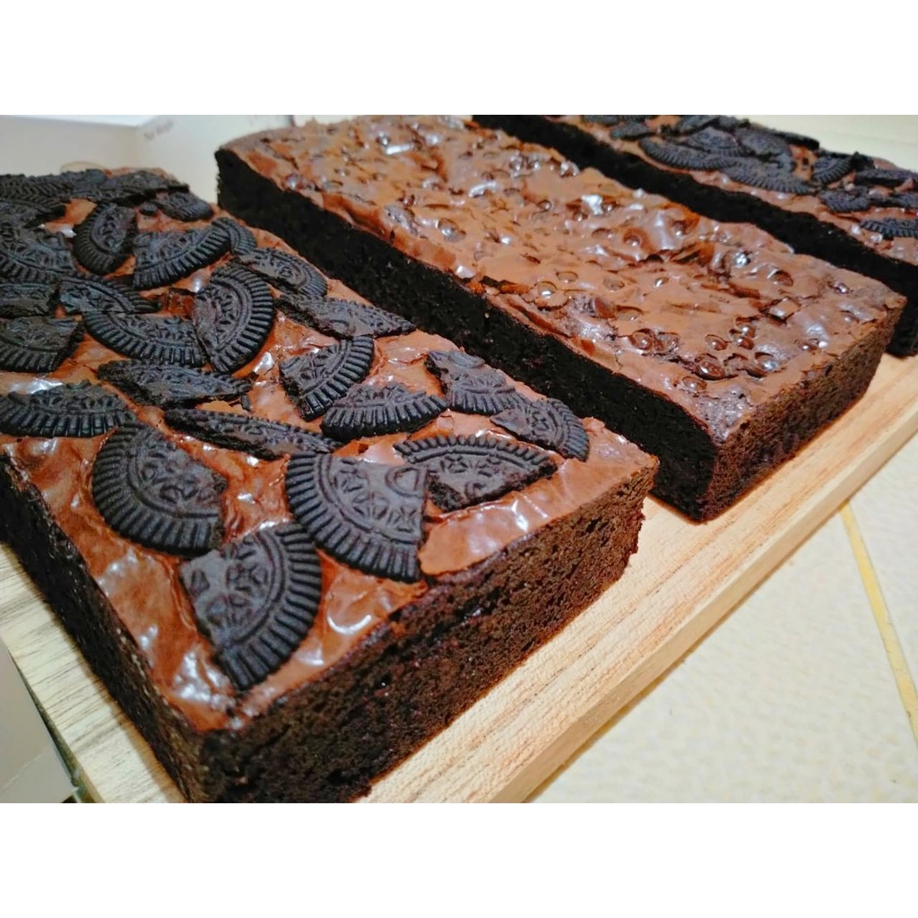 Jual Fudgy Brownies OREO / Brownies Panggang - Papanda Bread (Small ...