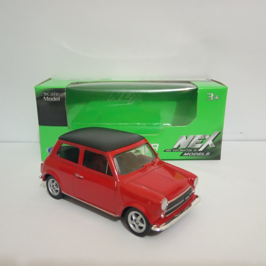 Jual Diecast mini moris cooper 1300 merah Welly skala 60 Harga murah ...