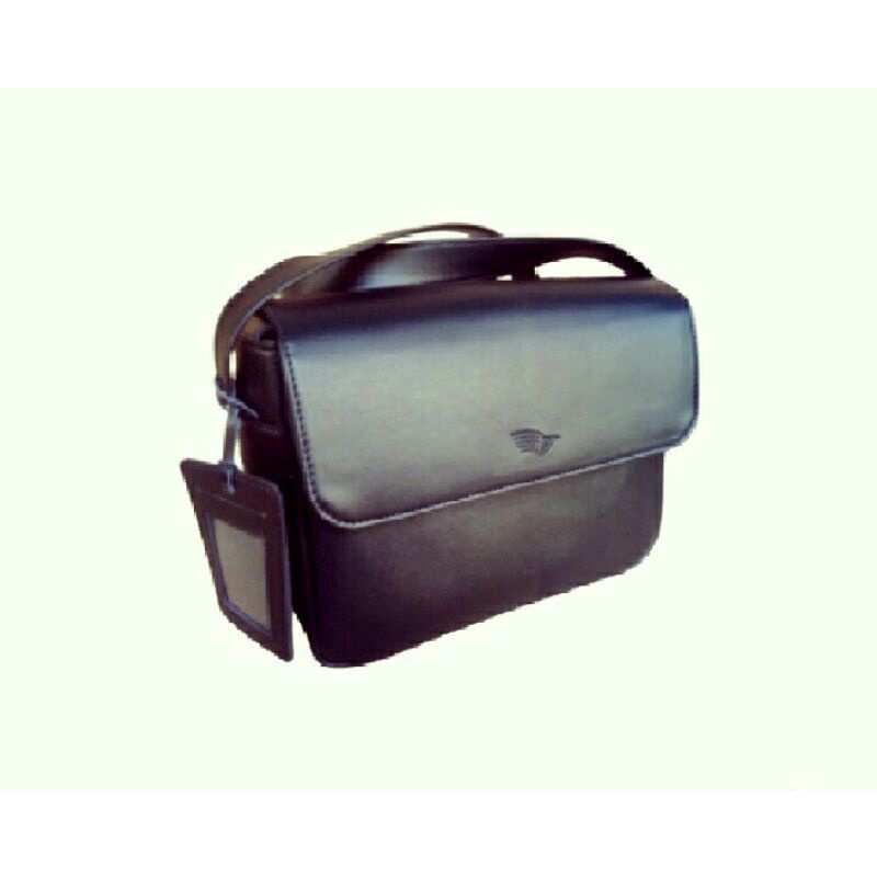 Jual Tas pramugari model 01 kulit (sapi ASLI) 26*11*17 cm PO | Shopee ...