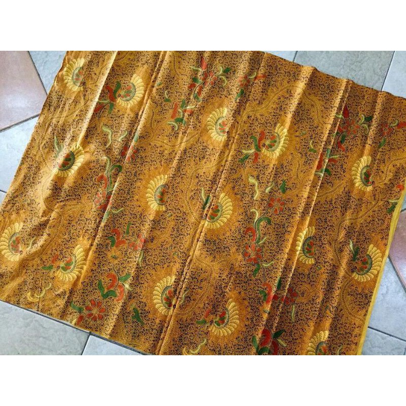 Jual Kain Batik Kota Solo garuda ( Sogan ) | Shopee Indonesia