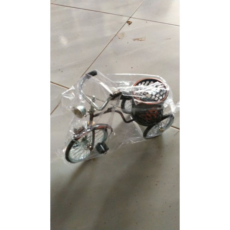 Jual miniatur sepeda dan becak harga murah | Shopee Indonesia