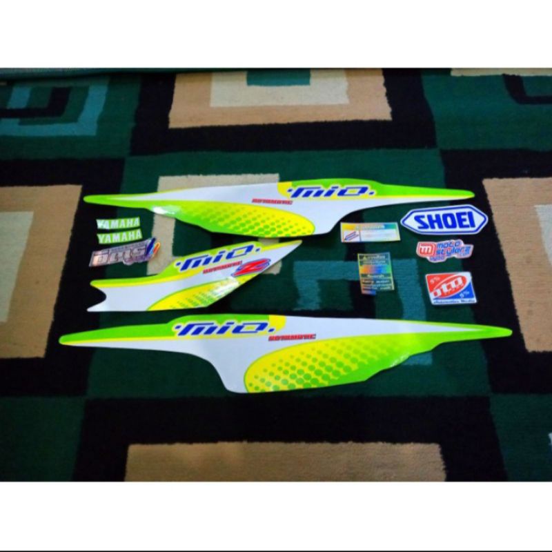 Jual STRIPING MIO SPORTY BUBLE HIJAU, PUTIH & KUNING ,STRIPING MIO ...