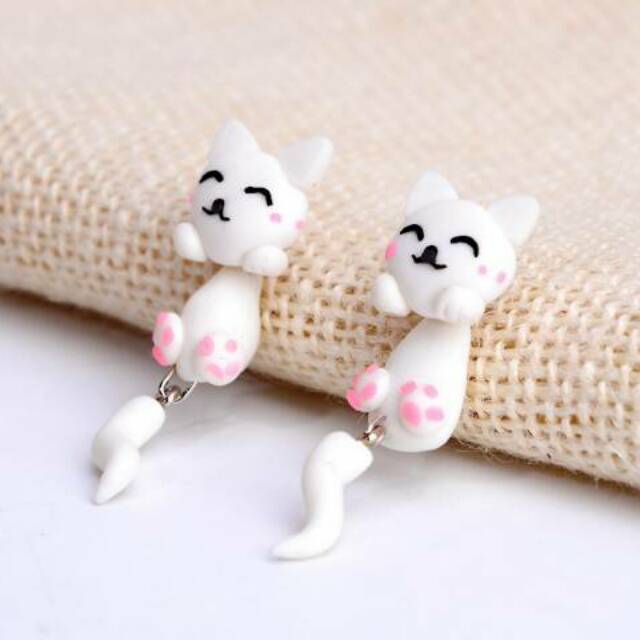 Jual Anting clay kucing putih handmade korea | Shopee Indonesia